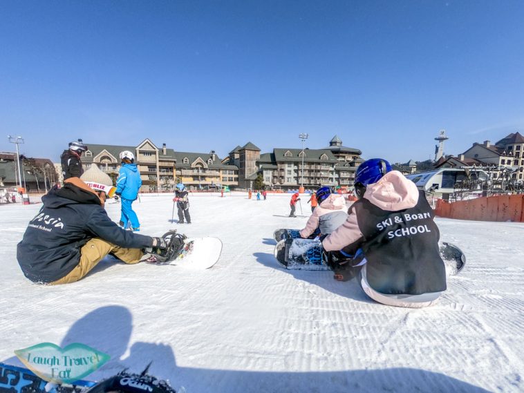 Ski Resort Korea: skiing in Alepnsia Ski Resort - Laugh Travel Eat