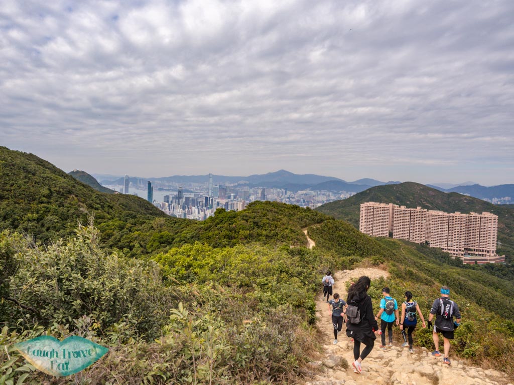 Violet Hill hike + Twins Peak - Laugh Travel Eat