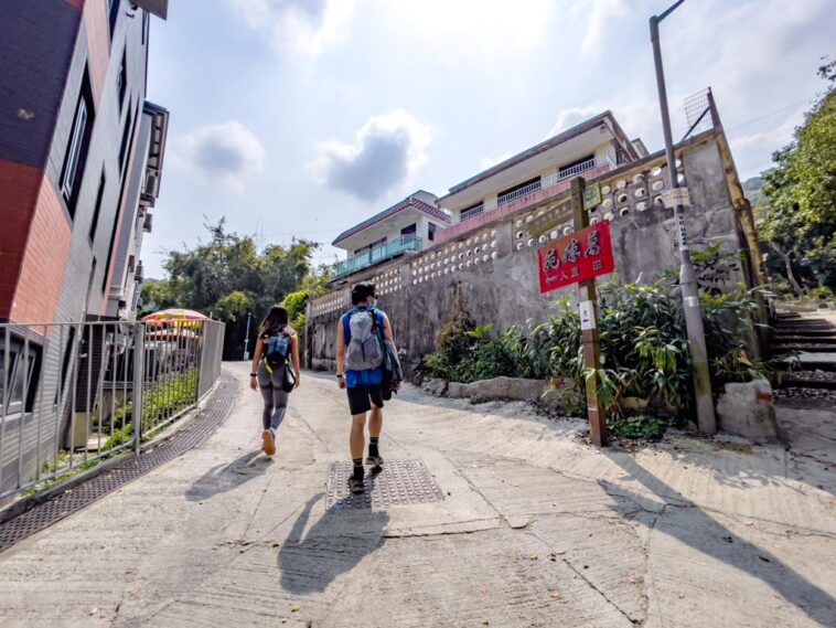 Ng Tung Chai Waterfalls hike: Bali vibes in Hong Kong - Laugh Travel Eat