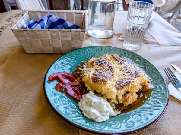 An foodie’s guide to Athens food tour and Best Athens Restaurants ...